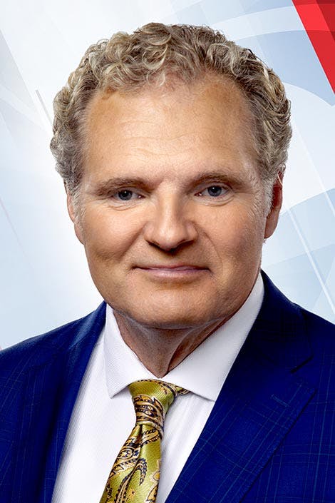 Longtime Oklahoma Anchor Steps Off Desk to Report